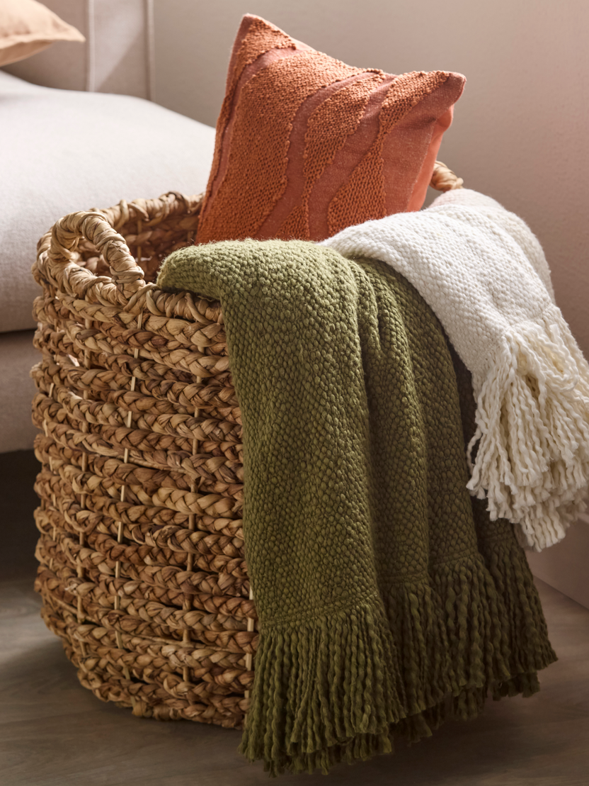 Bouclair | Modern Furniture & Stylish Home Decor